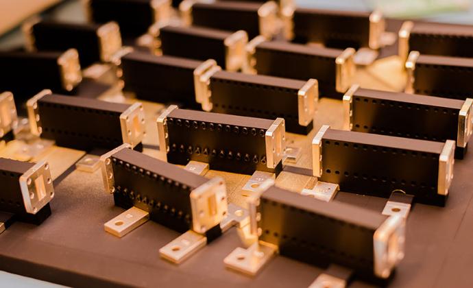 REVÊTEMENTS DE CONTRÔLE THERMIQUE POUR SATELLITE | MAP COATINGS